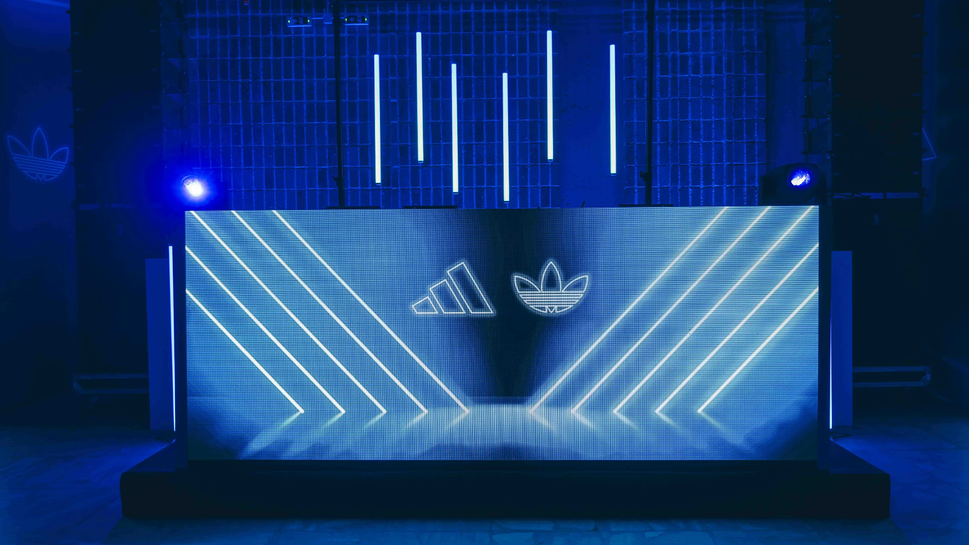 adidas - neon party - Event Plus